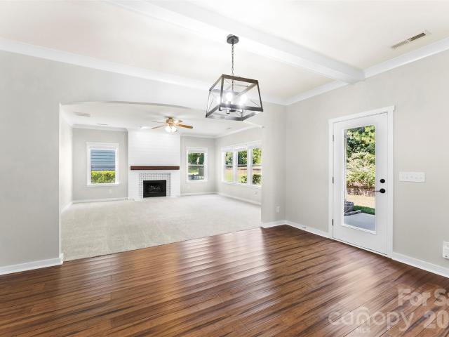 2238 Bluebell Way