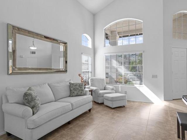 2238 Brookhaven Pass, Vista, CA 92081