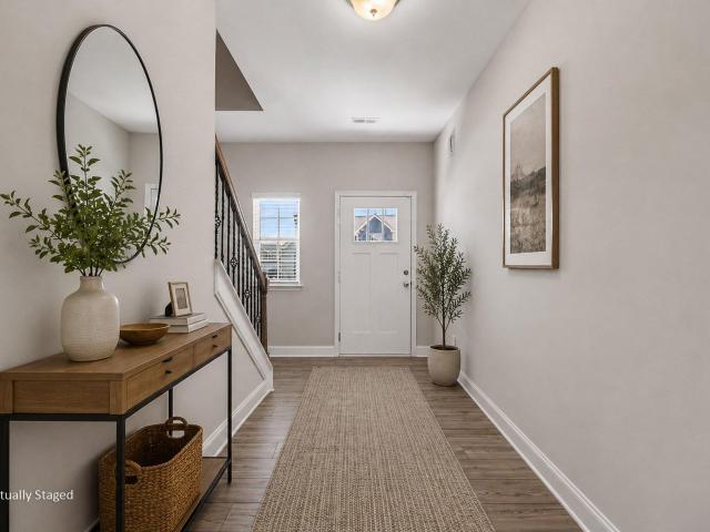 2238 Campbell Loop