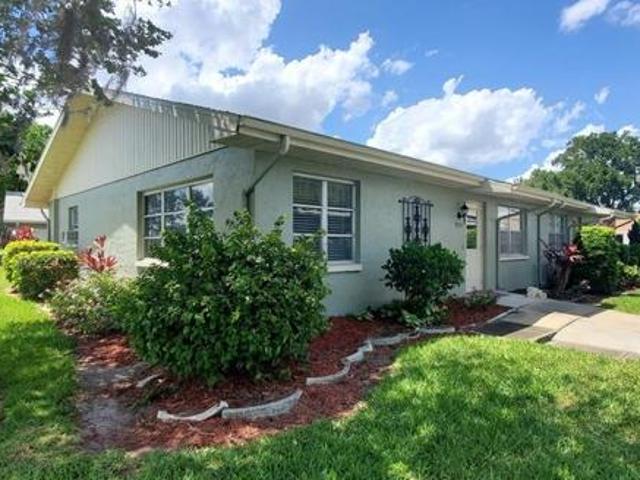 2238 Greenwich Dr #2238, Sun City Center, FL 33573