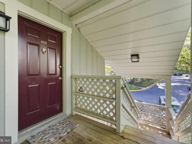 2238 Hunters Run Drive