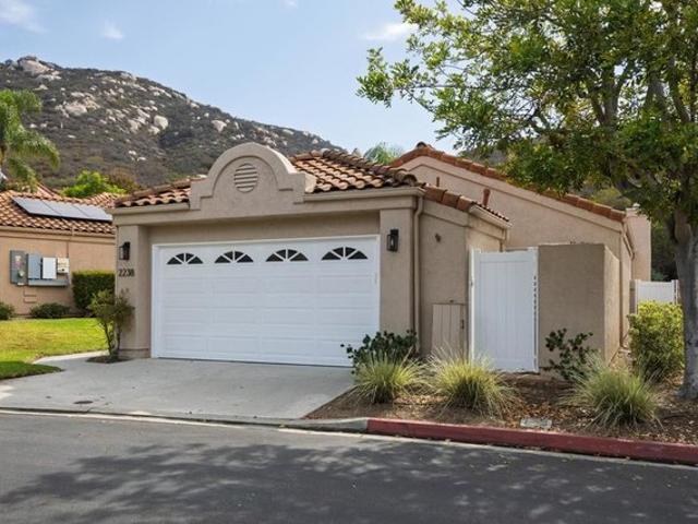 2238 Hilton Head Gln, Escondido, CA 92026