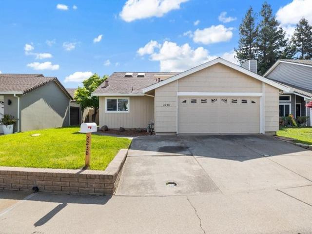 2238 Palmwood Ct, Rancho Cordova, CA 95670