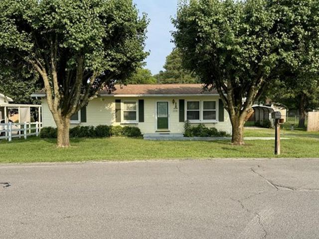 2238 Railroad St, Dayton, TN 37321