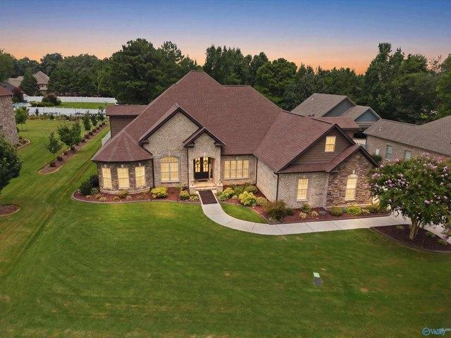 22391 Cantera Dr, Athens, AL 35613