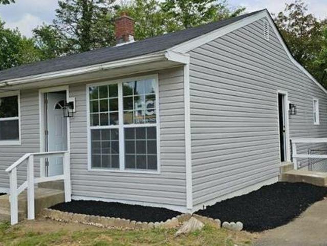 2239 Bridgewater Rd, Aston, PA 19014