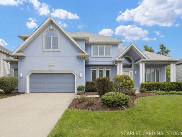 2239 Hillsboro Ln, Naperville, IL 60564