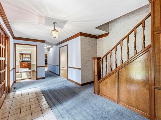 2239 Topswood Lane