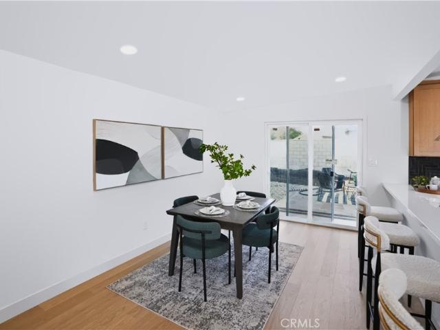2239 W Judith
