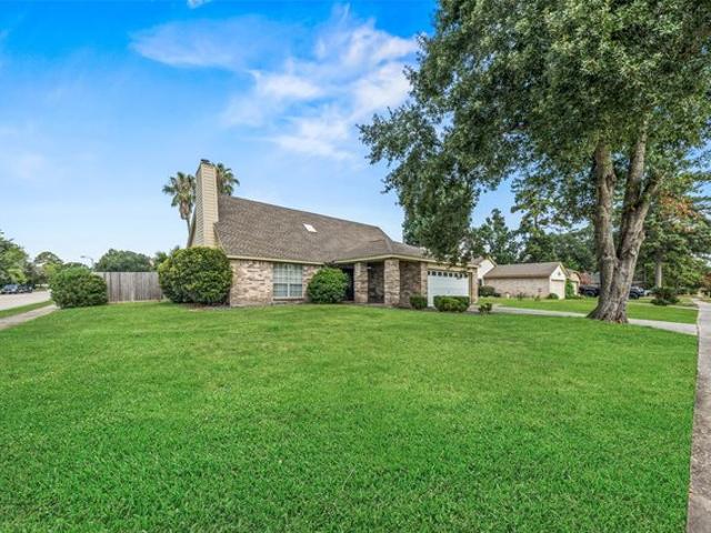 22303 Meadowrock Dr, Spring, TX 77389