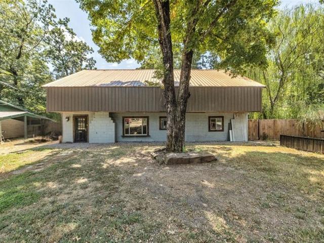 22307 E 843 Rd, Park Hill, OK 74451