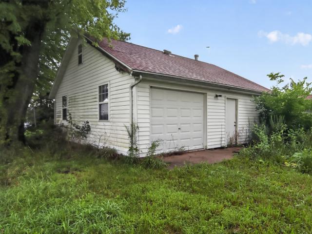 22305 N Blue Ridge Road