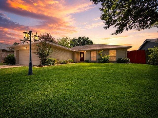 22306 Acorn Valley Dr, Spring, TX 77389