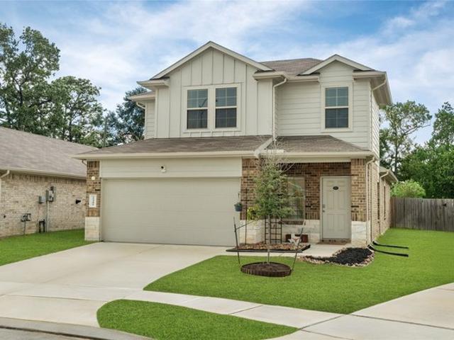 22306 Forest Gorge Ln, Spring, TX 77373