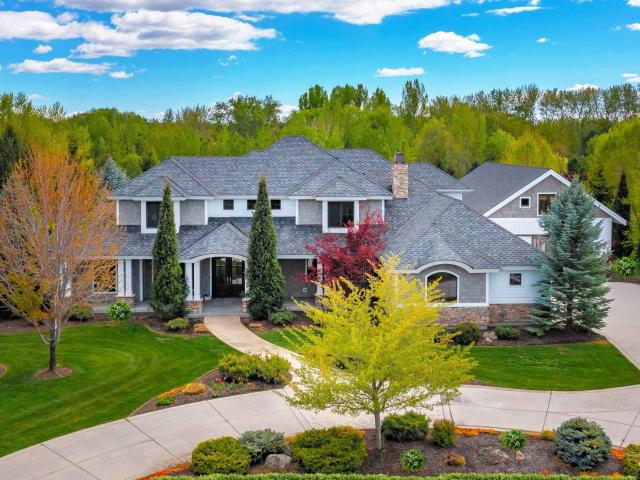 2230 N Vizcaya Way