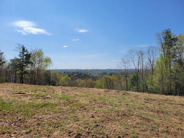 2230 Byllesby Rd, Ivanhoe, VA 24350