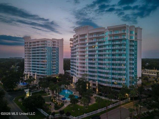 2230 Beach Dr Apt 606, Gulfport, MS 39507