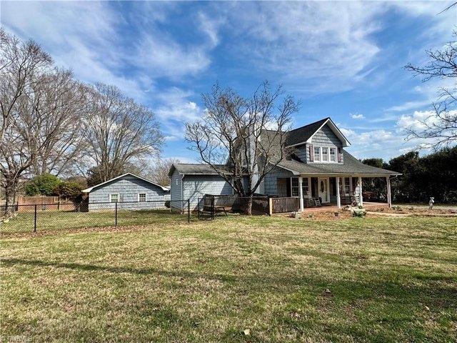 2230 Boone Trl, North Wilkesboro, NC 28659