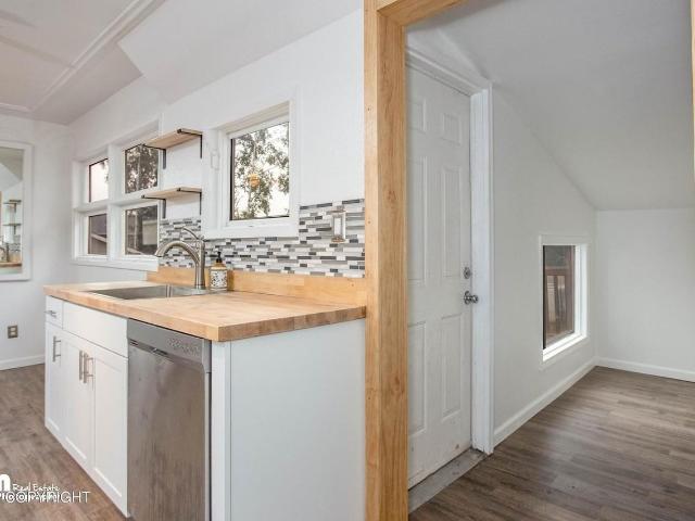 2230 Candy Place DD 4 Bedroom Apartment for Rent at 2230 Candy Pl, Anchorage, AK 99508 Russian Jack Park