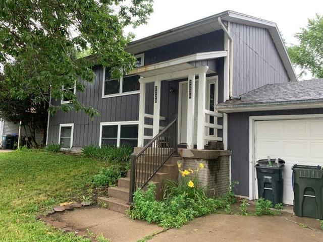 2230 Davis St, Iowa City, IA 52240