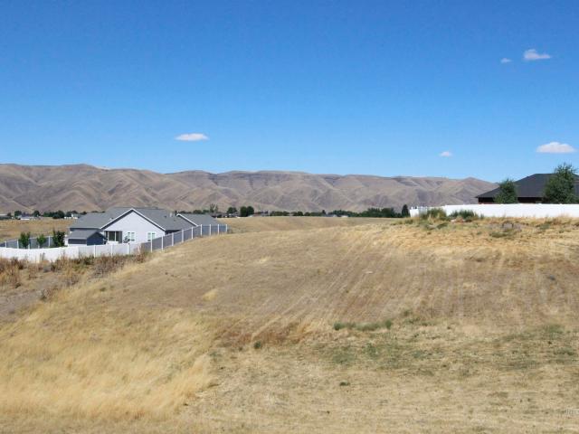 2230 Deer Pointe Dr