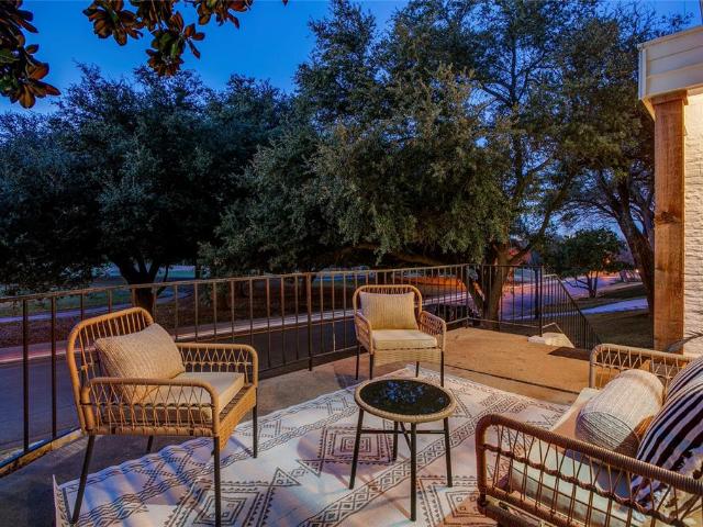 2230 Kessler Pkwy, Dallas, TX 75208 | Compass
