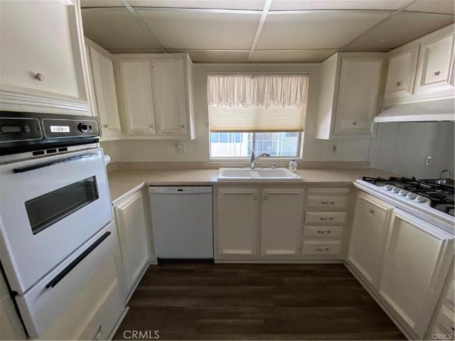 2230 Lake Park Drive 142