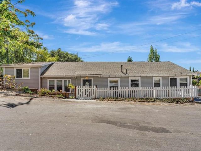 2230 Pomona Ave, Martinez, CA 94553