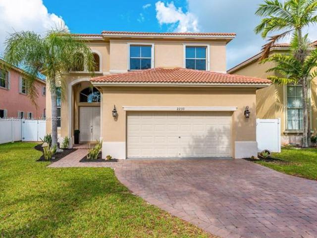 2230 Portofino Ave, Homestead, FL 33033
