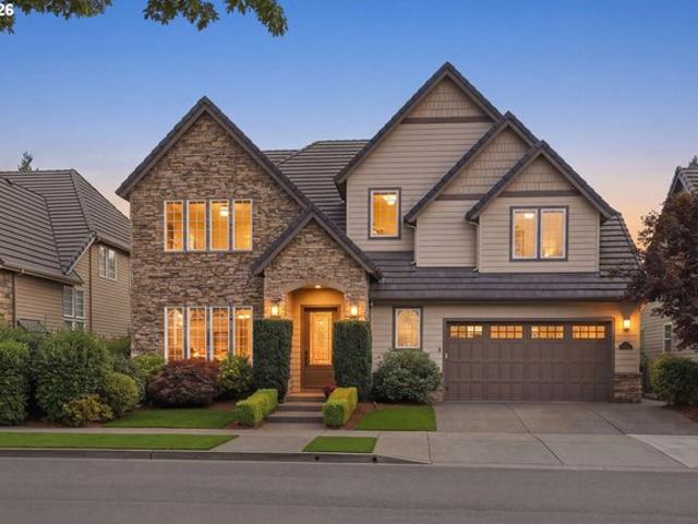 2230 Turnberry Ct, Eugene, OR 97401