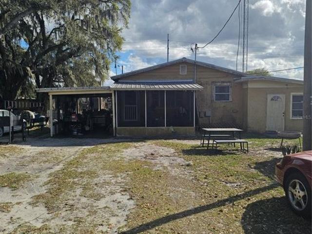 2230 4th St, Mulberry, FL 33860