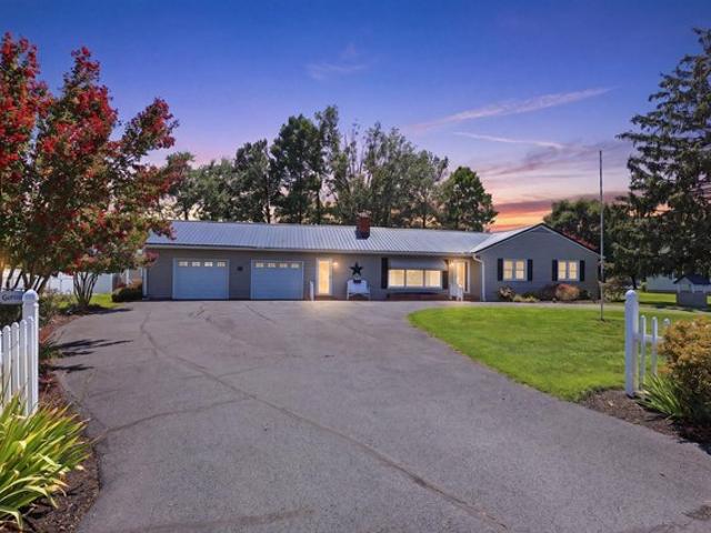 22310 Shore Dr, Seaford, DE 19973