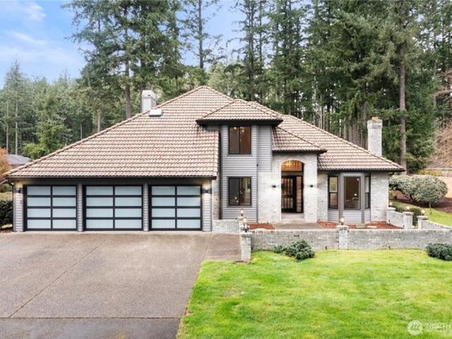 22314 SE 290th St, Black Diamond, WA 98010