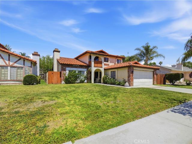 22319 Lull St, Canoga Park, CA 91304 | MLS #SR26090 | Compass
