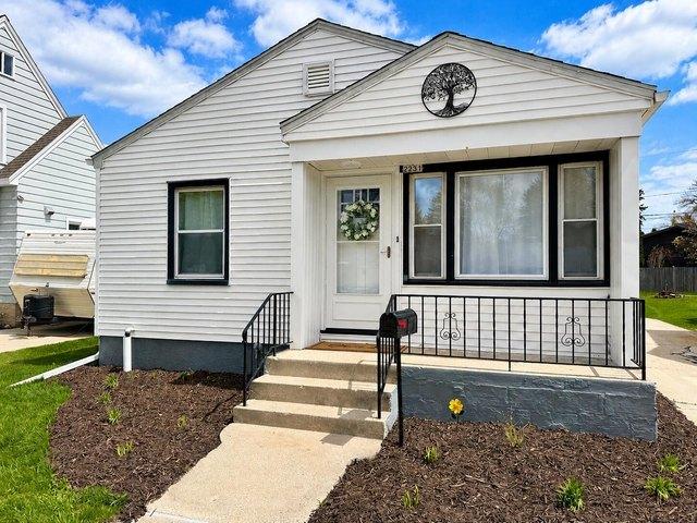 2231 N 23rd St, Sheboygan, WI 53083