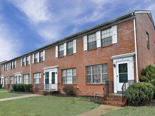 2231 Chalfont Dr, Richmond, VA 23224