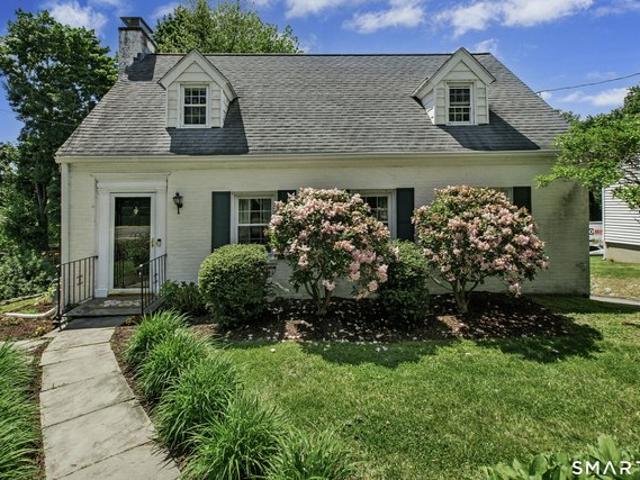 2231 Easton Tpke, Fairfield, CT 06825