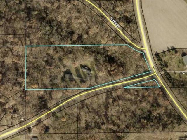 2231 Jordan Creek Rd NE, Solon, IA 52333