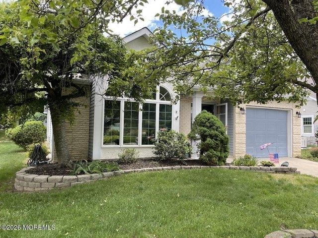 2231 S Chanticleer Ct, Toms River, NJ 08755