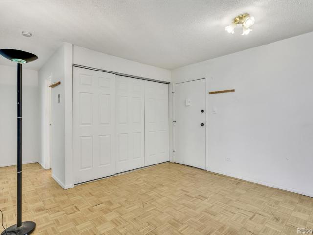 2231 S Vaughn Way # 315B