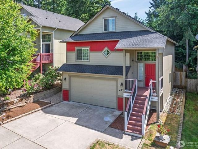 2231 SE Kelby Cir, Port Orchard, WA 98366