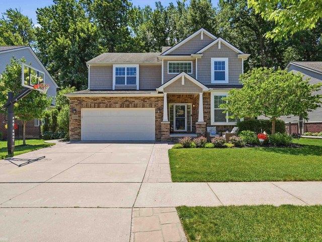 22326 Homestead Dr, Macomb Township, MI 48044