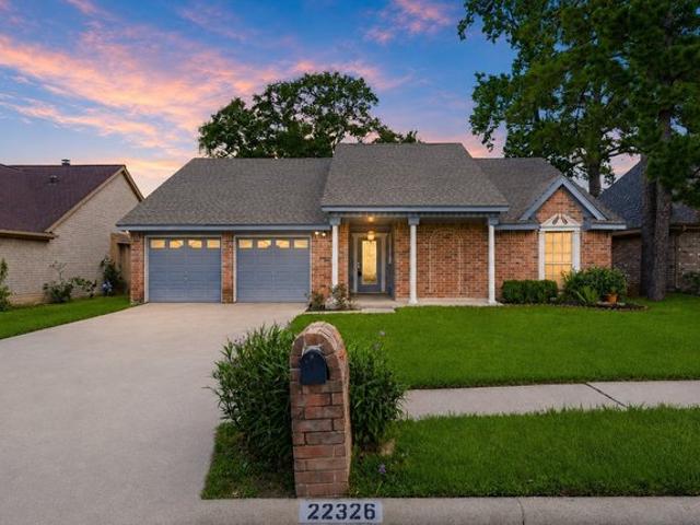 22326 Mosswillow Ln, Tomball, TX 77375