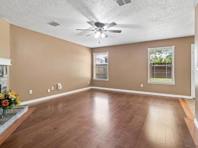 2232 Chestnut Drive