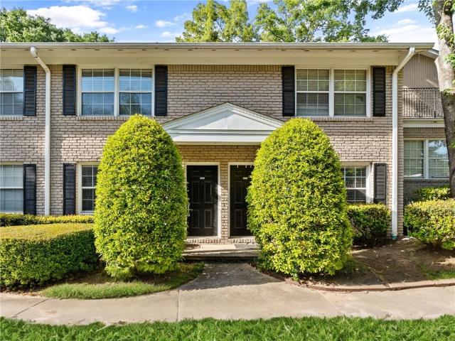 2232 Dunseath Avenue NW 404