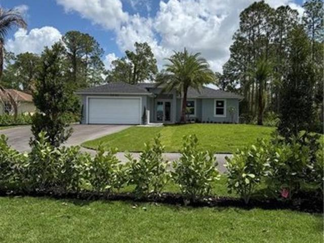 2232 Kean Ct, Naples, FL 34117