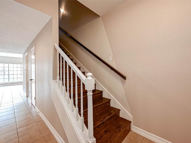 2232 S Piney Point Rd, Unit 103, Houston, TX 77063 | MLS #81885 | Compass