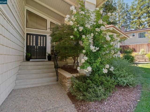 2232 Tahiti Drive