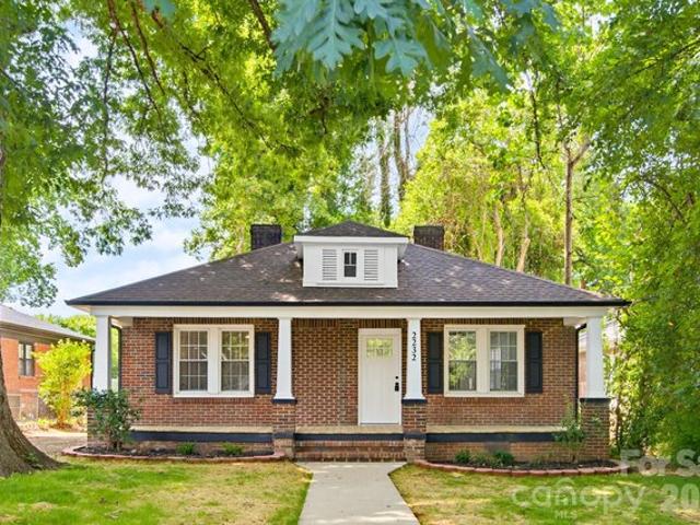 2232 Wilmore Dr, Charlotte, NC 28203