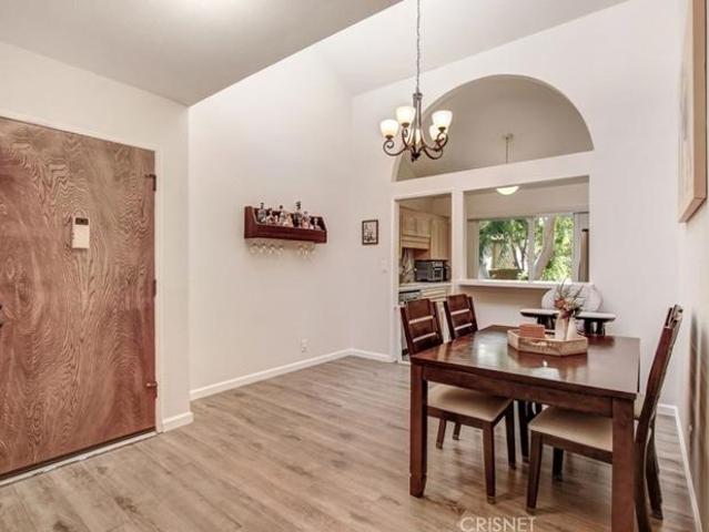 22330 Victory Blvd #506, Woodland Hills, CA 91367